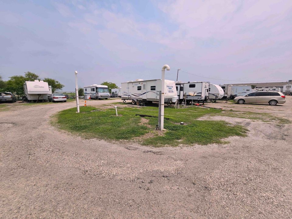 Corpus Christi RV Park in Portland, TX - Corpus Christi Boardwalk RV Park