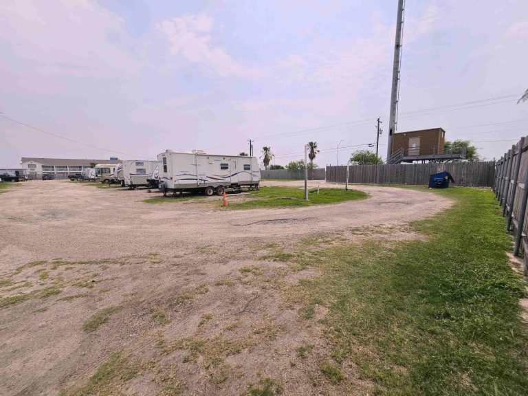 Corpus Christi RV Park in Portland, TX - Corpus Christi Boardwalk RV Park